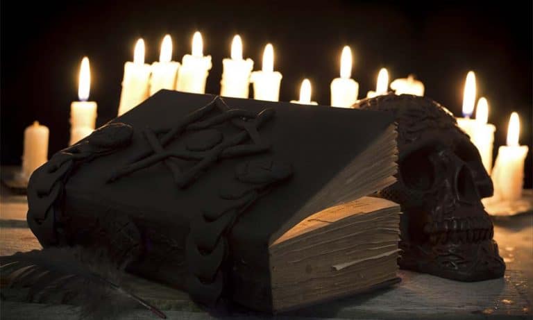 Šta je to crna magija? - tarotastrologija.com